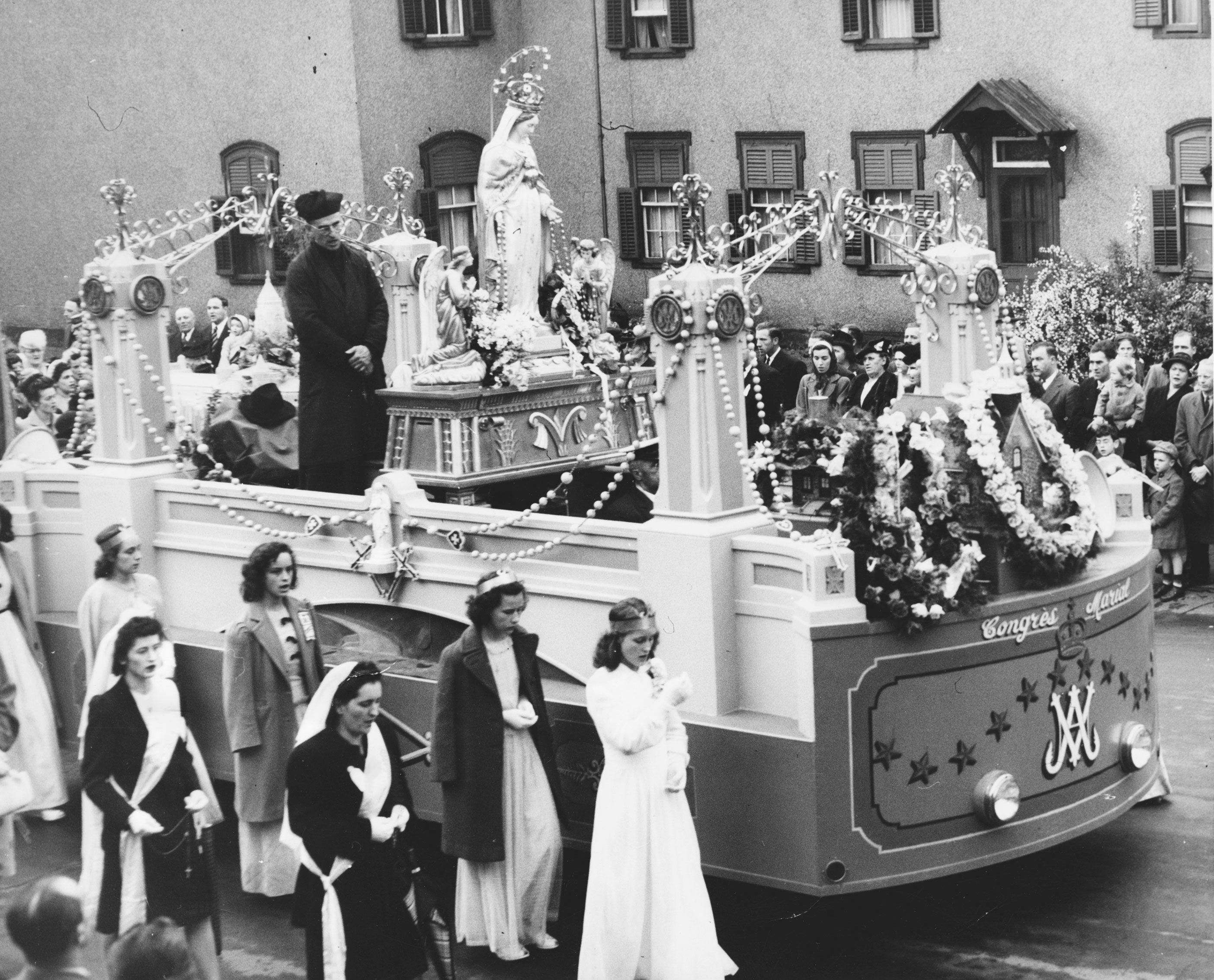 June – Marian Devotional Movement